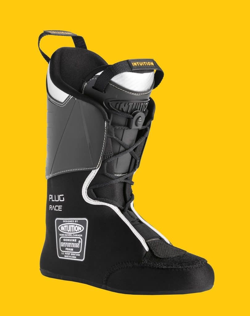 Our hiking and mountaineering boots - Total Feet